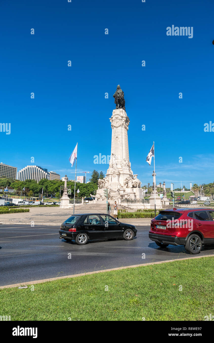 Lisbon roundabout hi-res stock photography and images - Alamy