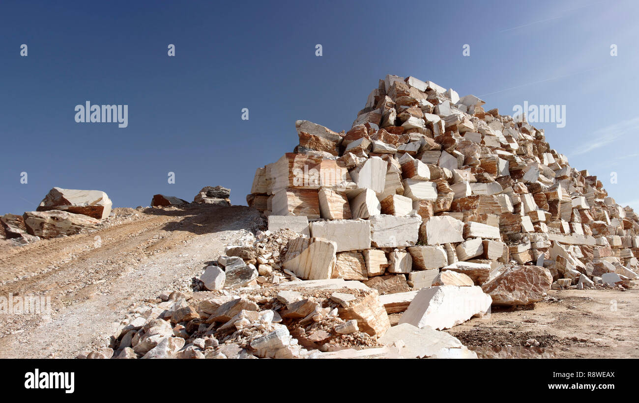 Raw marble in a quarry, Estremoz, Alentejo, Portugal Stock Photo - Alamy