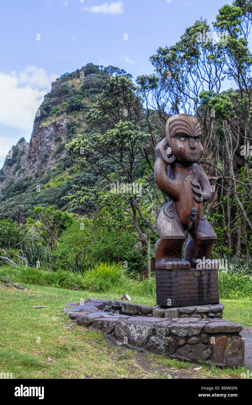 New zealand maori beach art hi-res stock photography and images - Alamy