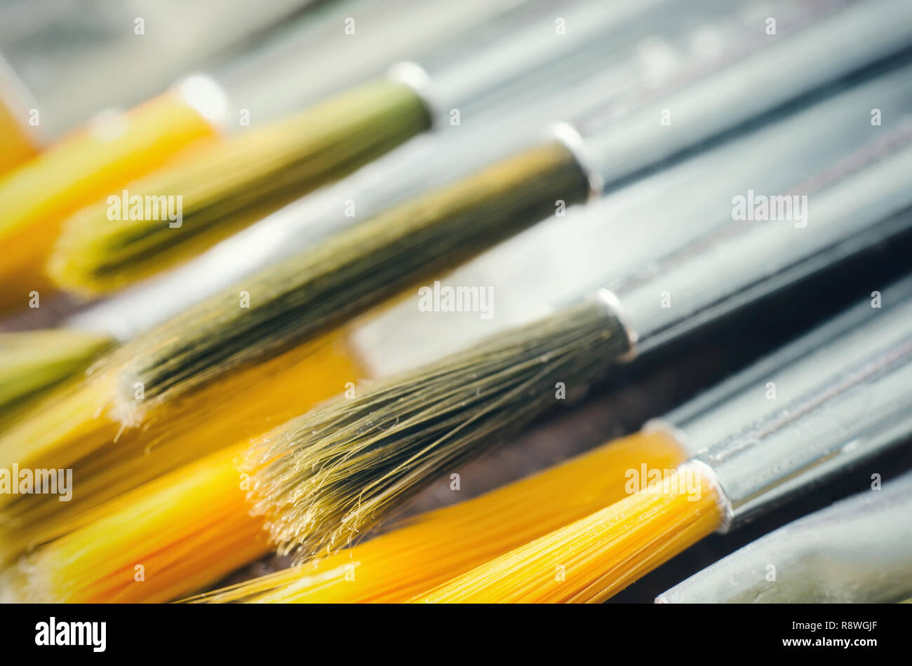 Up close brushes hi-res stock photography and images - Alamy