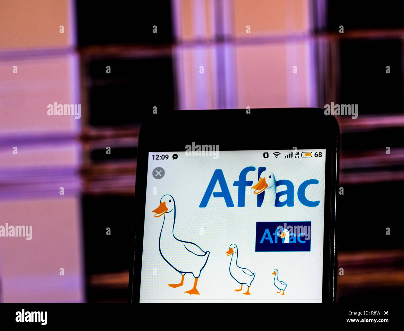 Logo aflac hi-res stock photography and images - Alamy
