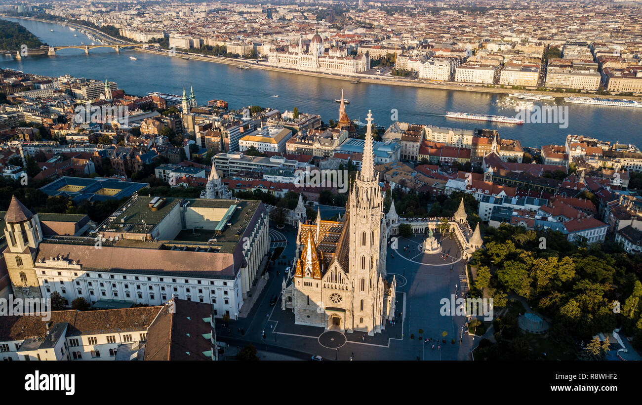 Fishermen's Bastion, Matthias Church or Mátyás Templom, Budapest ...