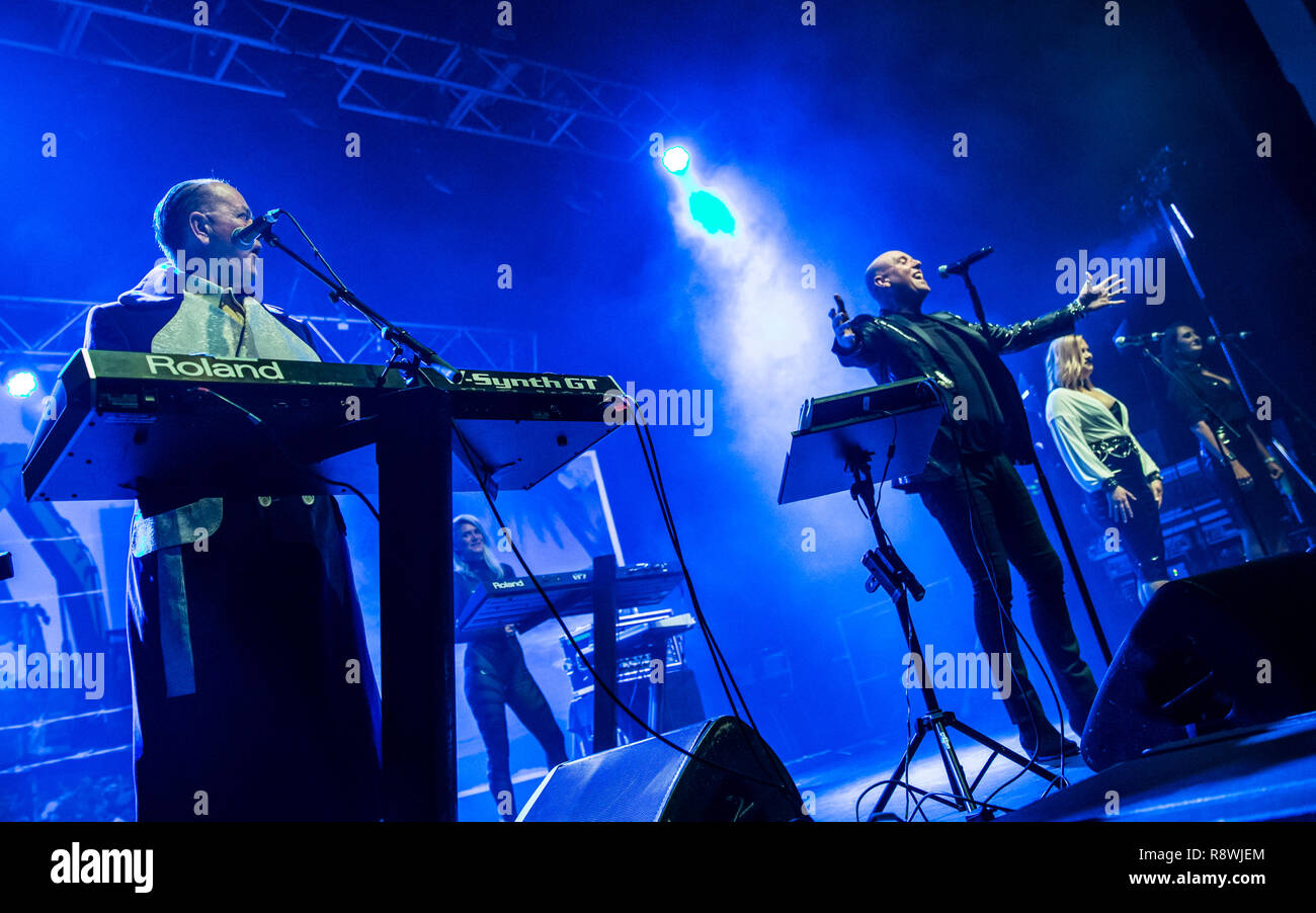Glenn gregory and martyn ware hi-res stock photography and images - Alamy