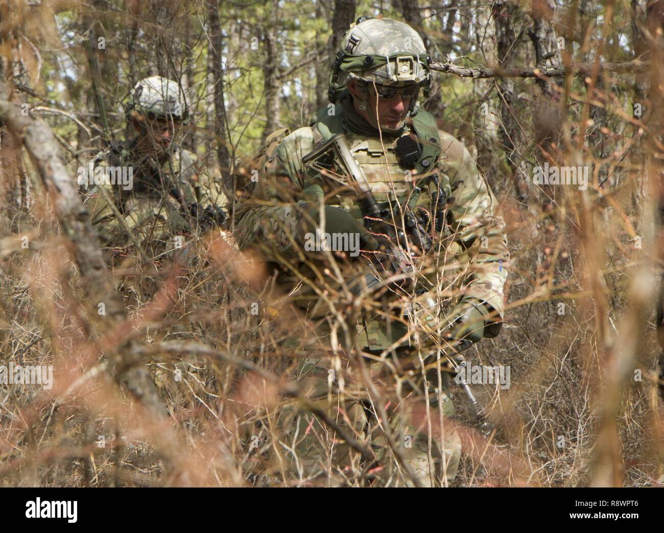 506th parachute infantry regiment hi-res stock photography and images ...