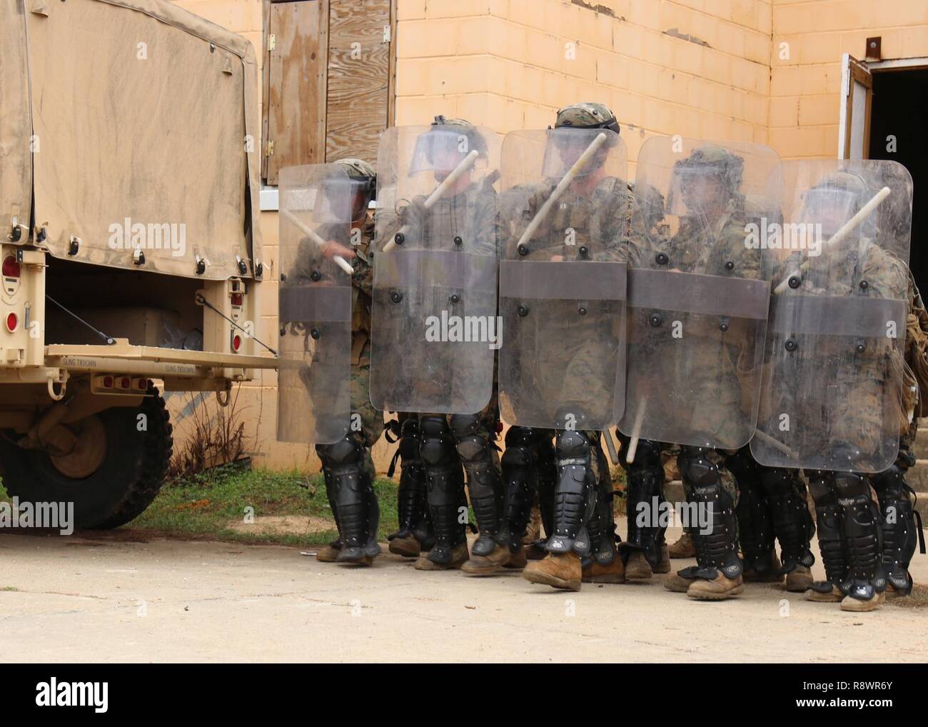 U.S. Marines with 2nd Air Naval Gunfire Liaison Company (ANGLICO ...
