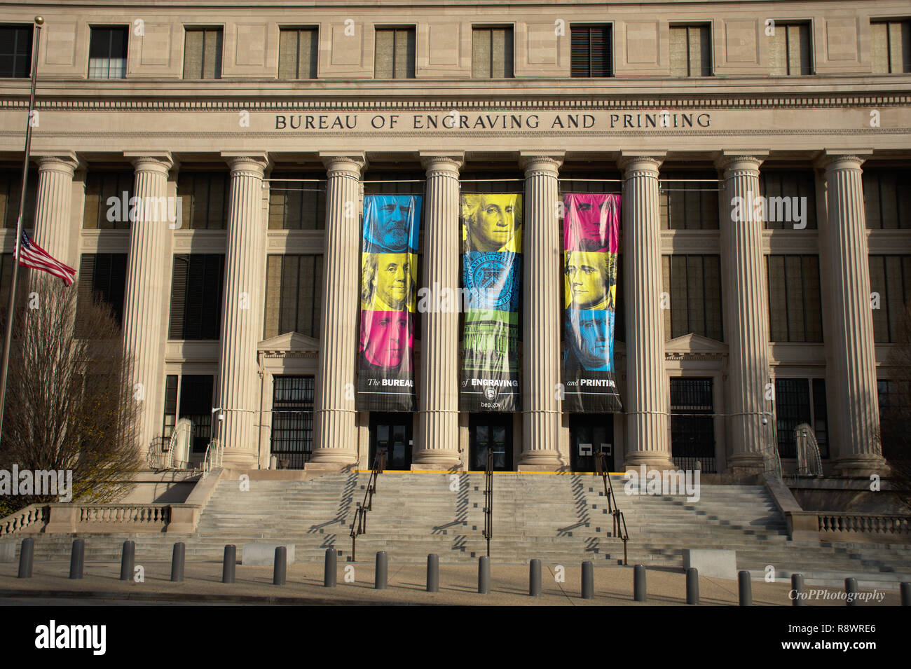 Bureau engraving printing building hi-res stock photography and images ...