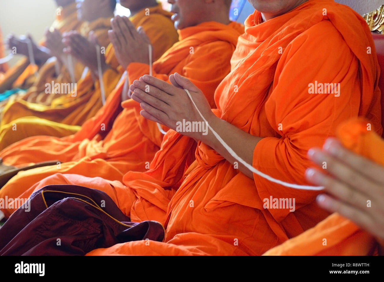 Burma rituals hi-res stock photography and images - Alamy
