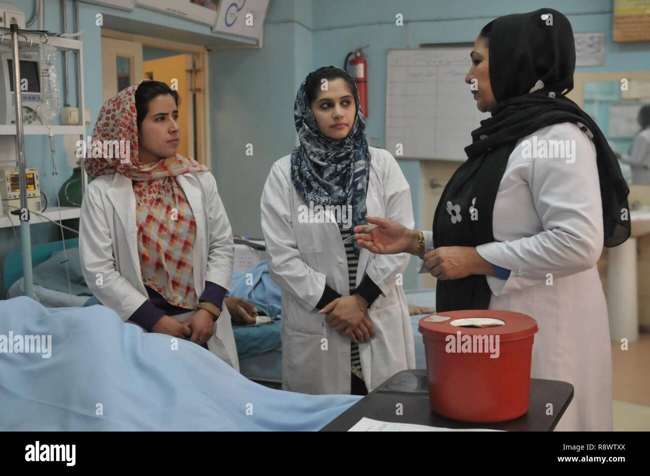Kabul national military hospital hi-res stock photography and images ...