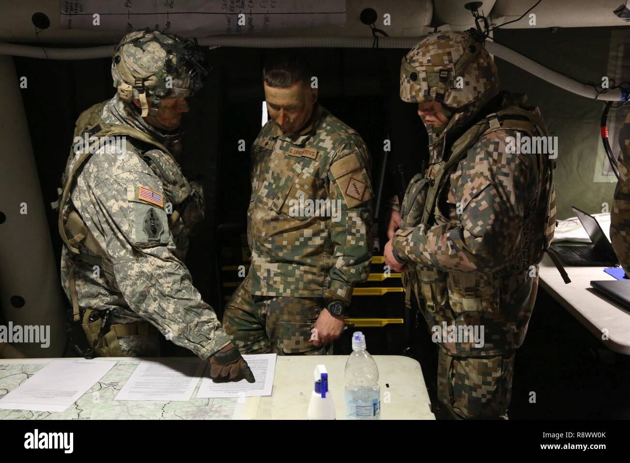 272nd hi-res stock photography and images - Alamy