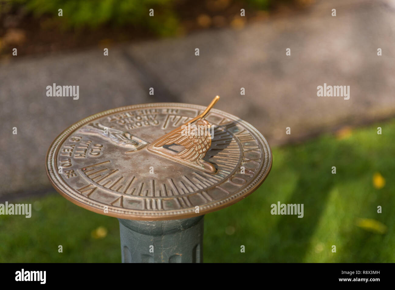 Ornamental sundial in the Fay park in San Francisco Stock Photo - Alamy