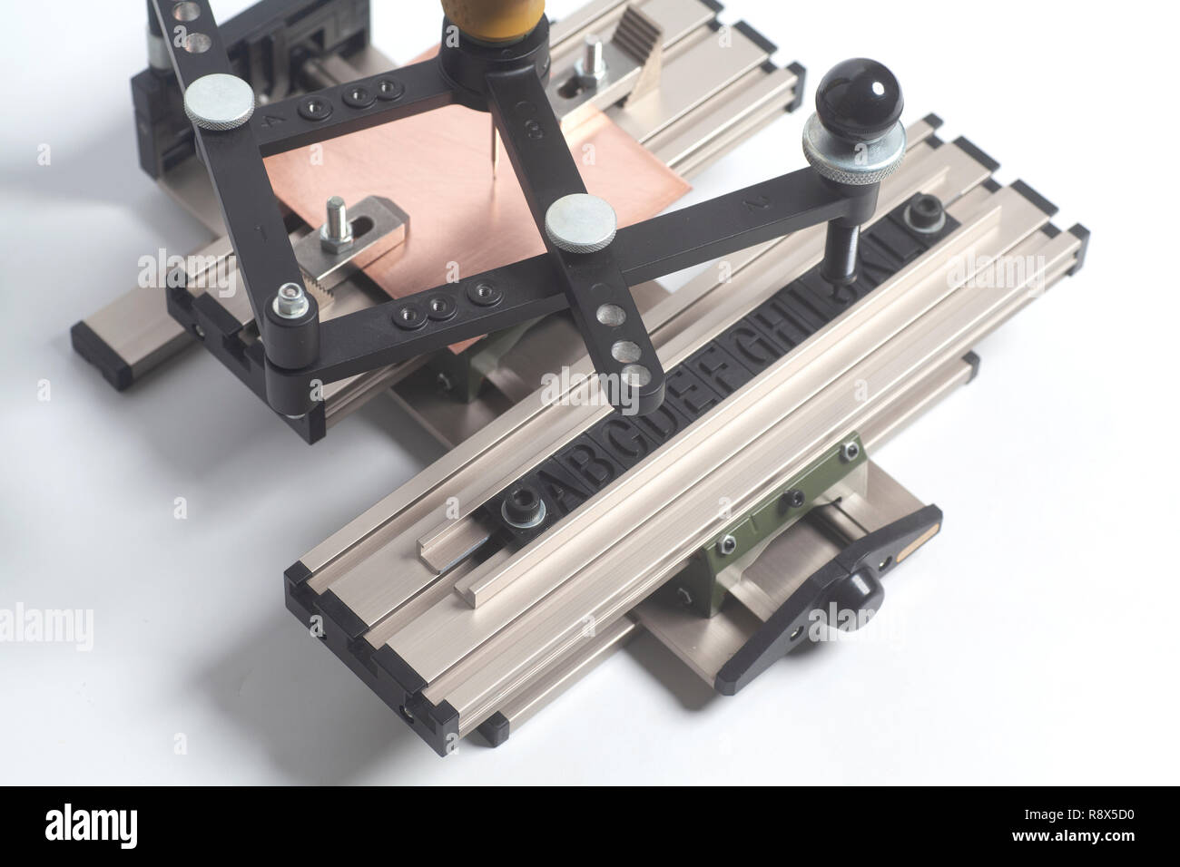 Engraving device pantograph with CNC engraver with letterpress alphabet ...