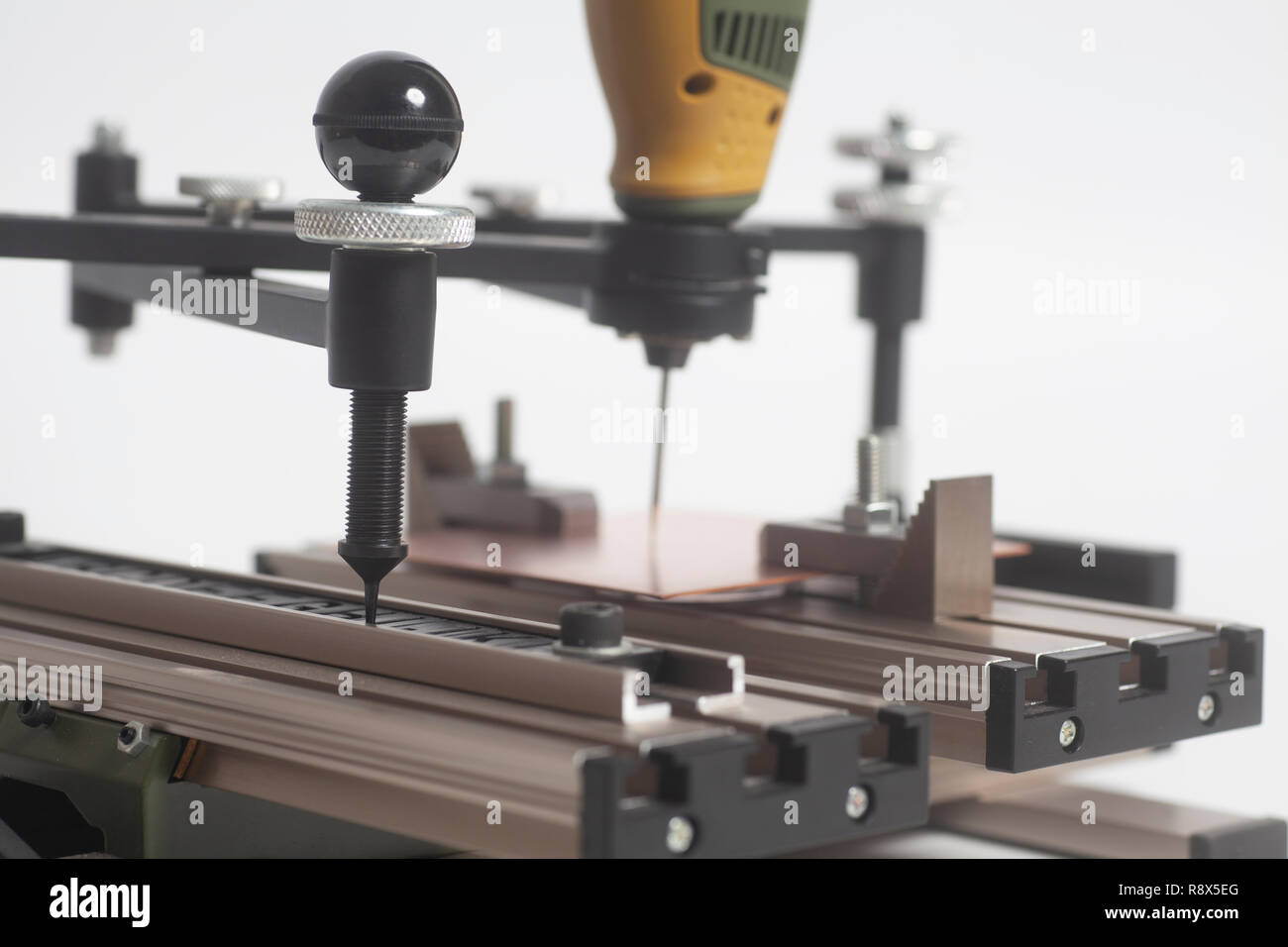 Engraving device pantograph with CNC engraver with letterpress alphabet ...