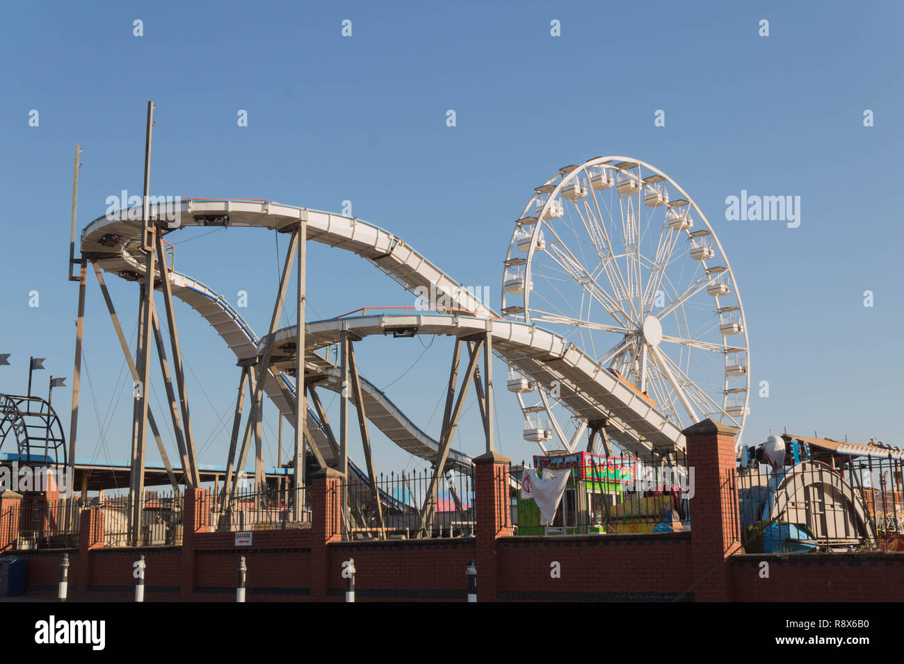 Fairground barry island hi-res stock photography and images - Alamy