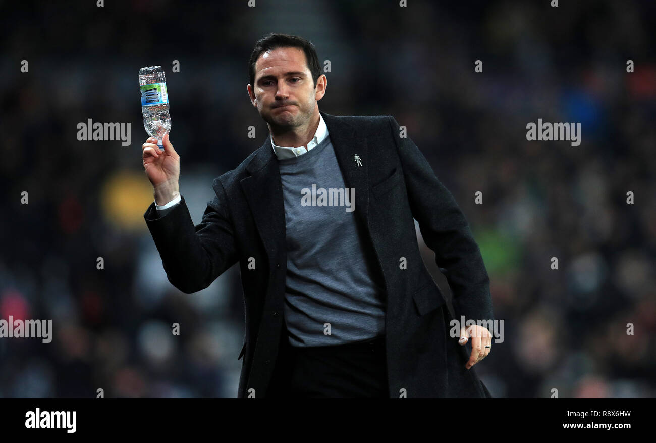 Derby County manager Frank Lampard during the Sky Bet Championship ...