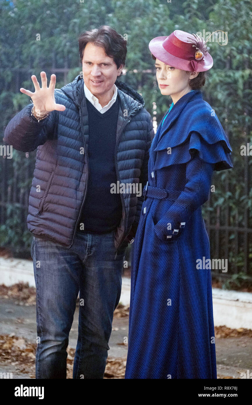 MARY POPPINS RETURNS, from left: director Rob Marshall, Emily Blunt, on ...