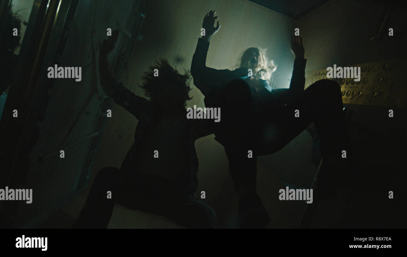 THE QUAKE, (aka SKJELVET), (from left): Kristoffer Joner, Ane Dahl Torp ...