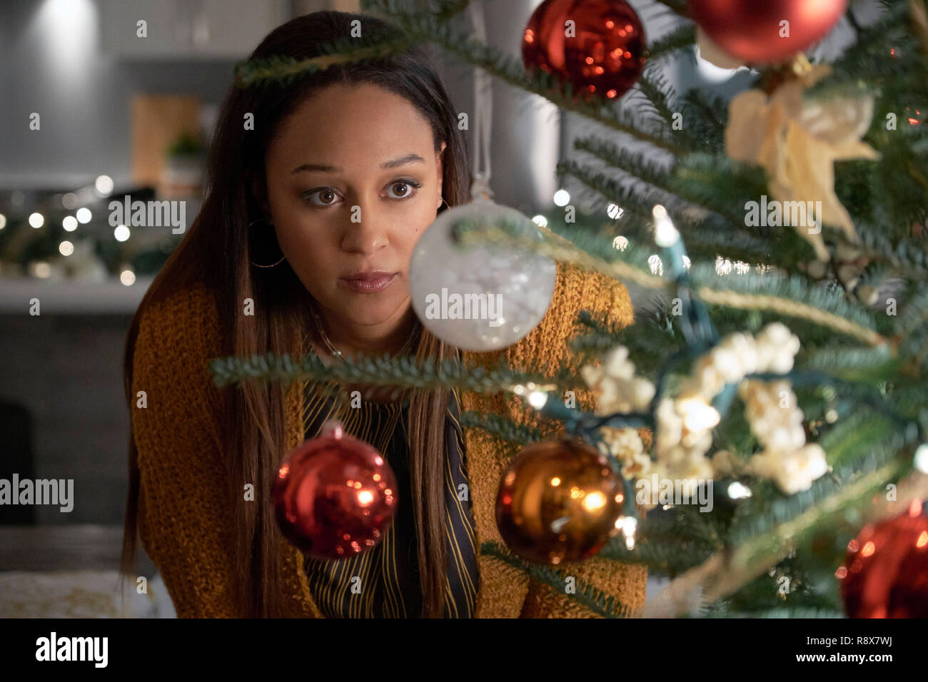 A GINGERBREAD ROMANCE, Tia Mowry-Hardrict, (aired December 15, 2018 ...