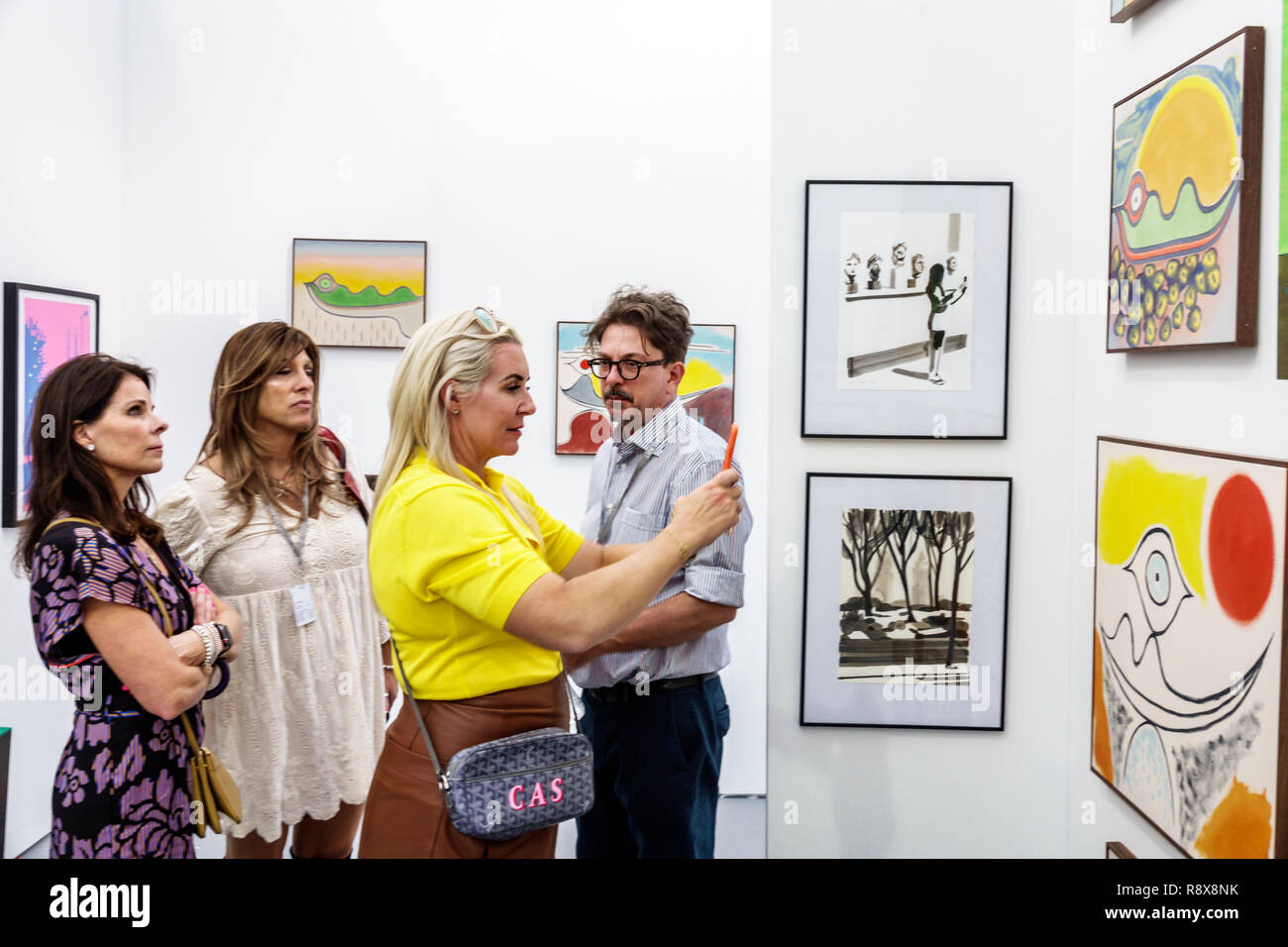 Display sale annual gallery hi-res stock photography and images - Alamy
