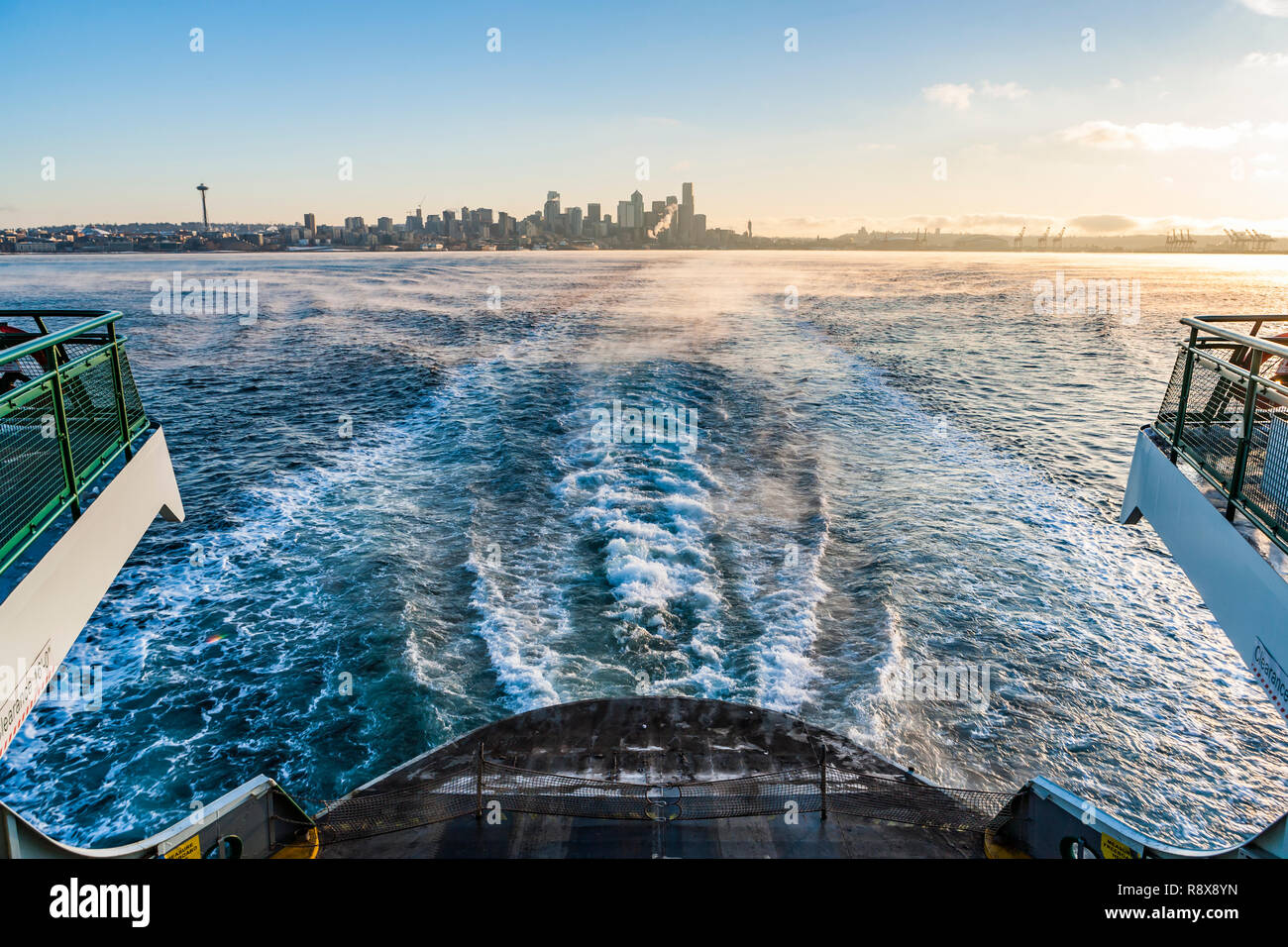 Puget sound and fall hi-res stock photography and images - Alamy