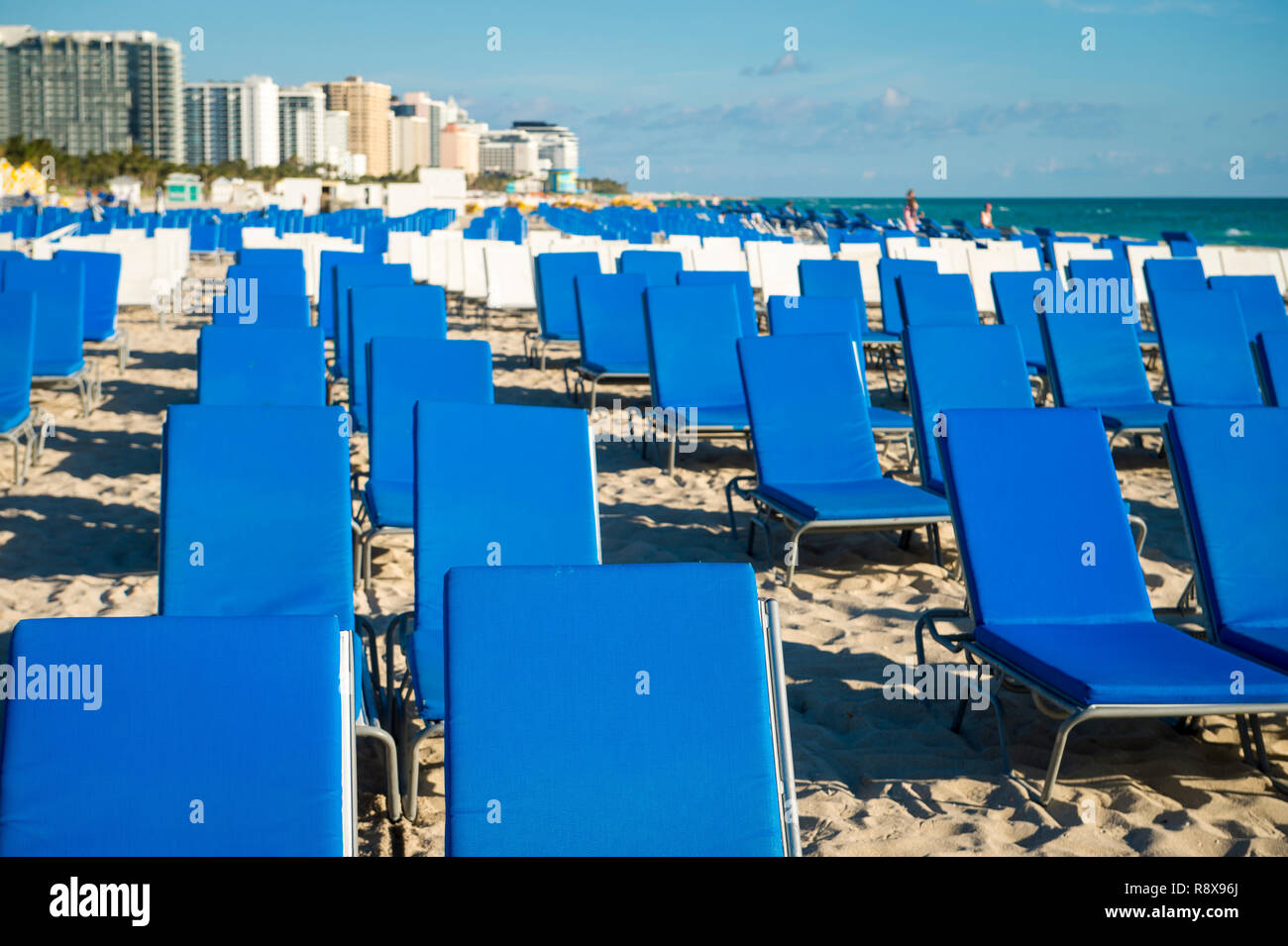 Sunbathing on miami south beach hi-res stock photography and images - Alamy