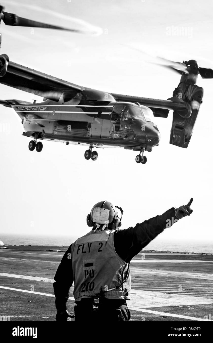 Marine helicopter squadron 1 Black and White Stock Photos & Images - Alamy