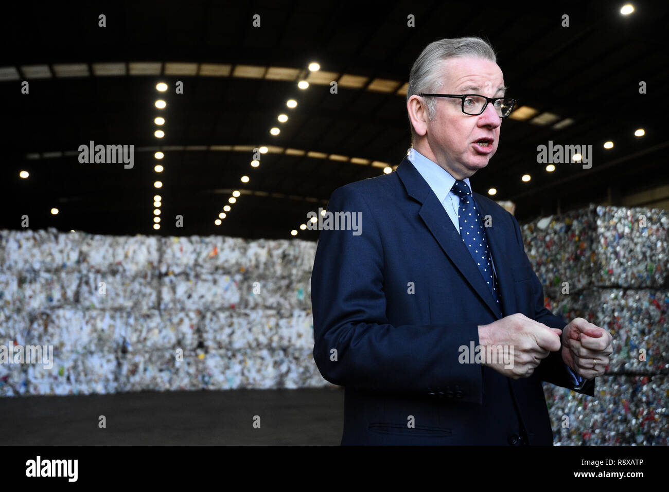 Veolia integrated waste management facility in southwark hi-res stock ...
