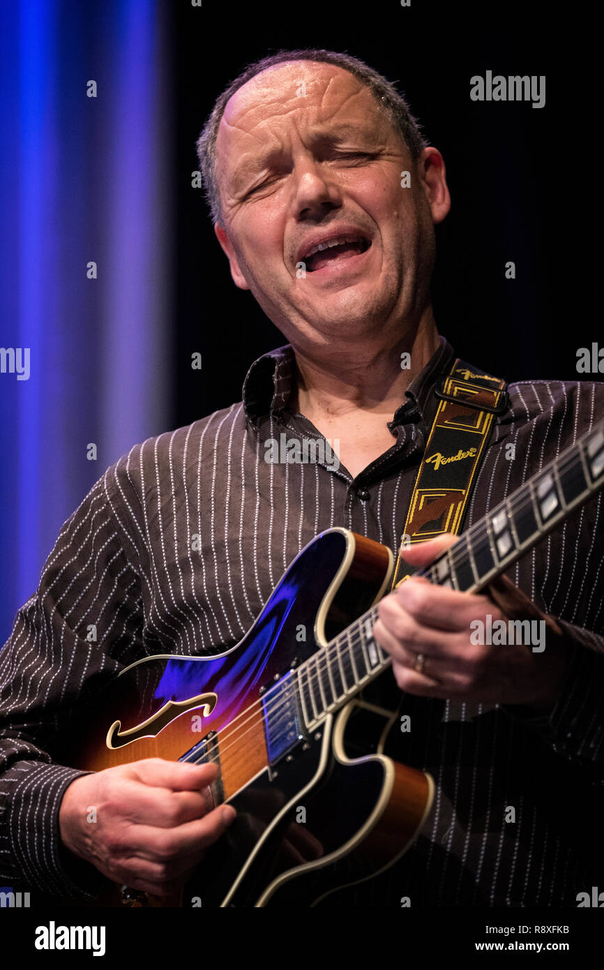 Mark Ridout plays jazz guitar with Loire Funk All Stars, Scarborough ...