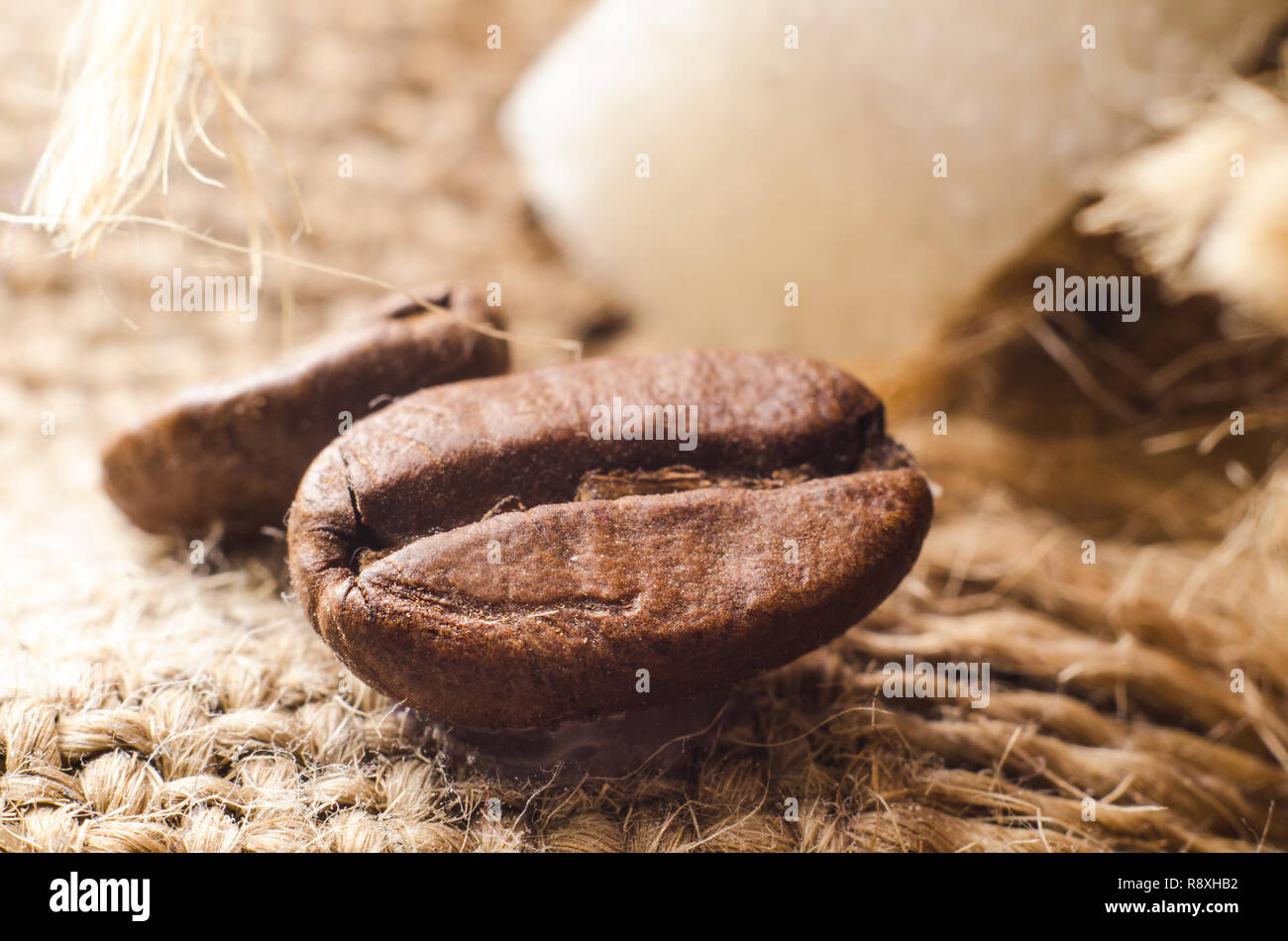 Coffee sack texture hi-res stock photography and images - Alamy
