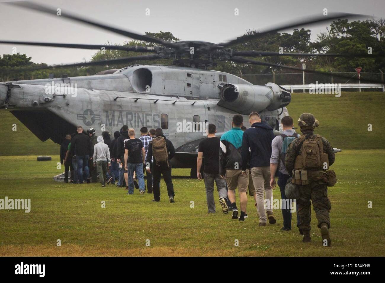 Marines with Combat Logistics Battalion 31, 31st Marine Expeditionary ...