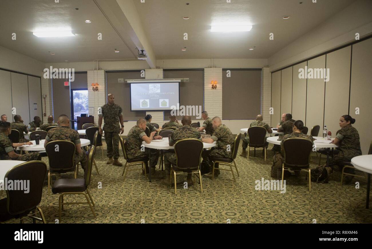 U.S. Marine Sgt. Maj. Stennett W. Rey leads a discussion at the 1st ...