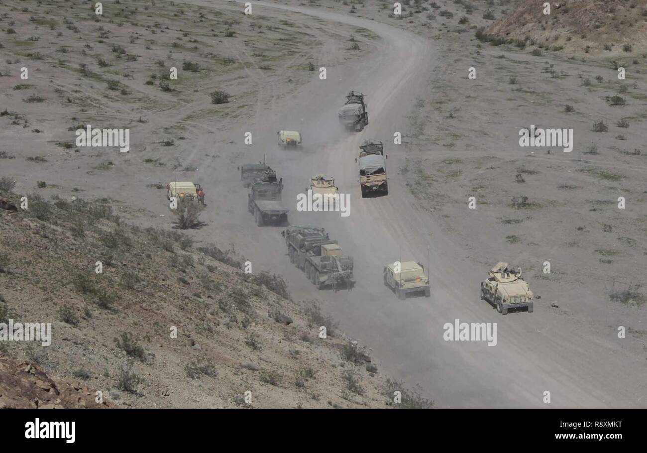 Amk 27 7 ton hi-res stock photography and images - Alamy