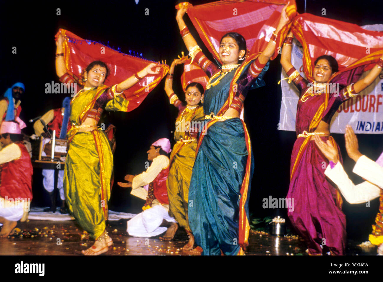 people performing lavni, india Stock Photo - Alamy