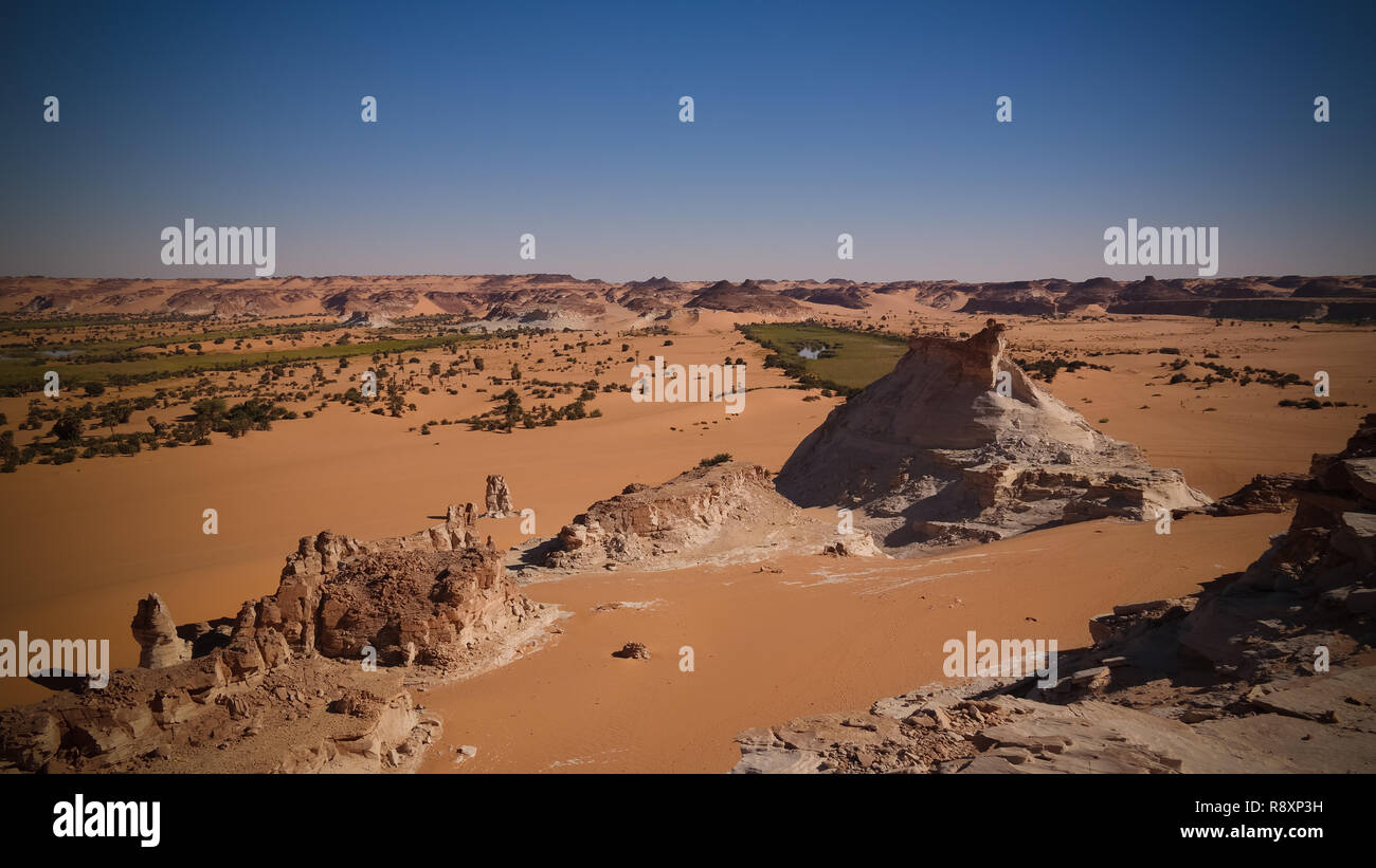 Ennedi aerial hi-res stock photography and images - Alamy
