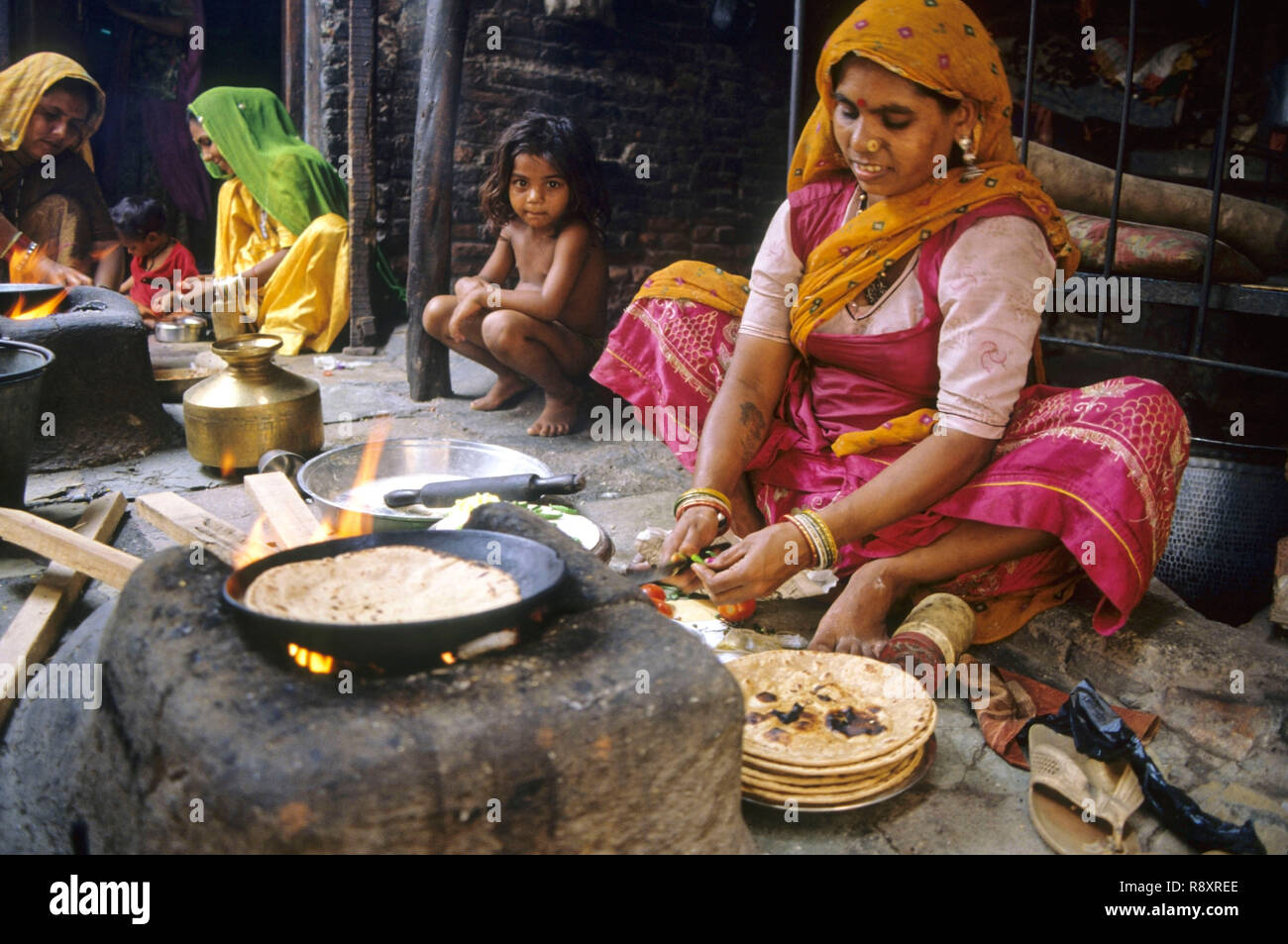 Rsc 16000 hi-res stock photography and images - Alamy