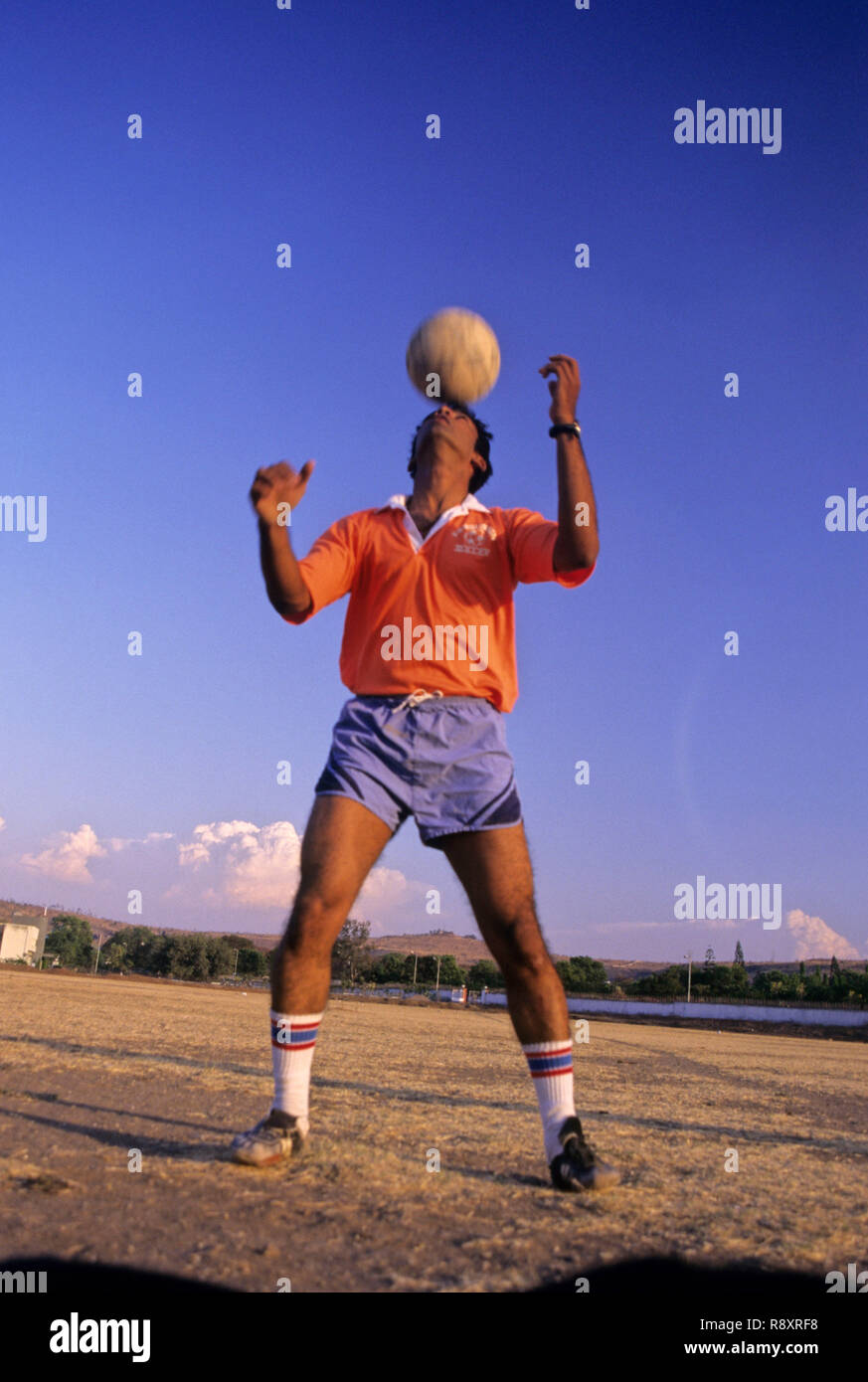 Only one player hi-res stock photography and images - Alamy
