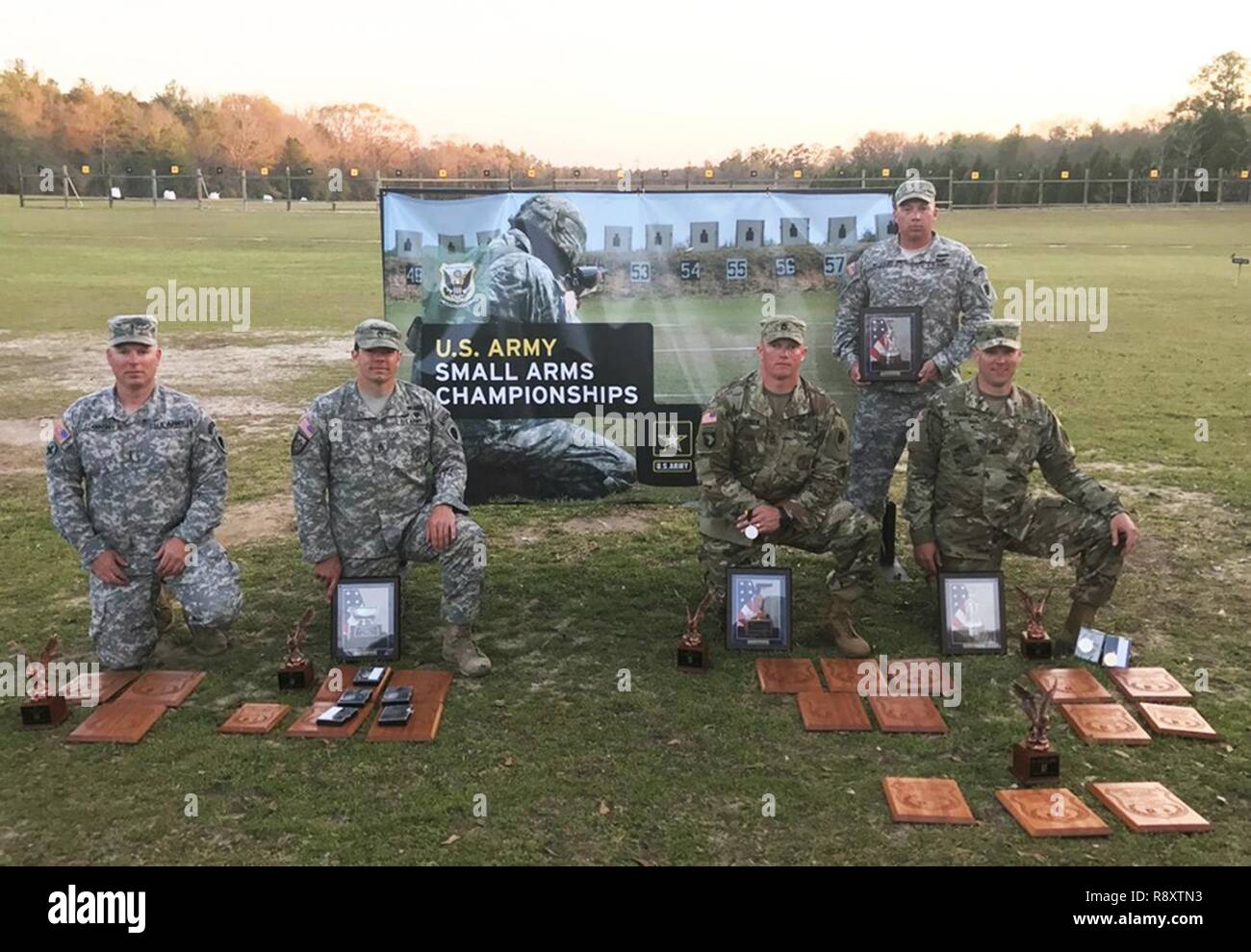 All army small arms competition hi-res stock photography and images - Alamy