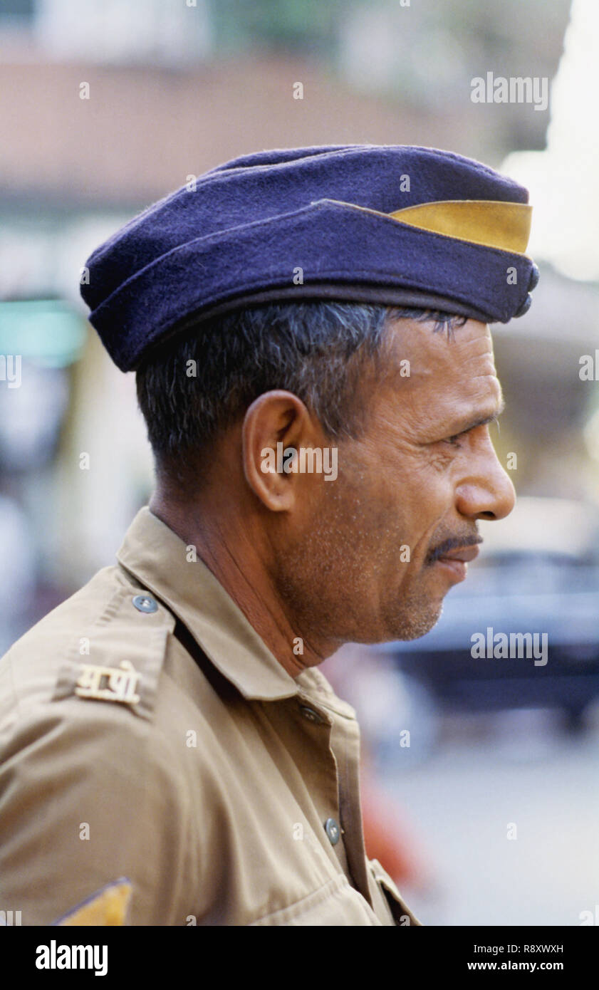 Police man hi-res stock photography and images - Alamy