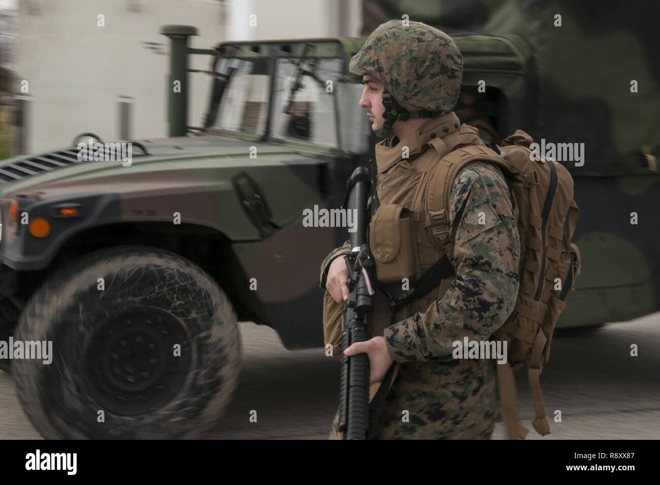 Field wireman hi-res stock photography and images - Alamy