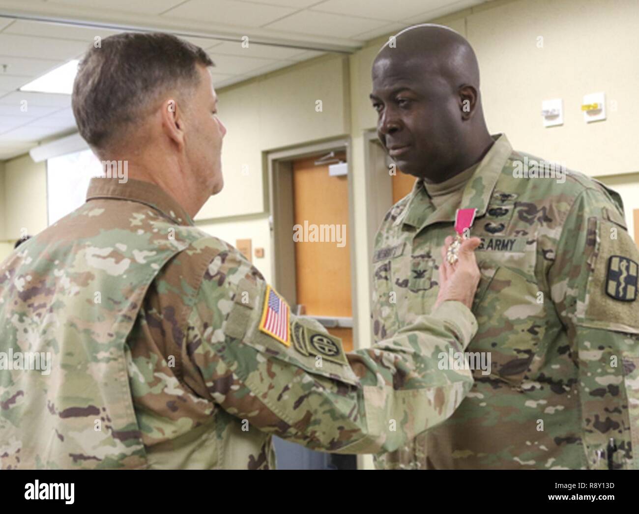 Col anthony nesbitt hi-res stock photography and images - Alamy