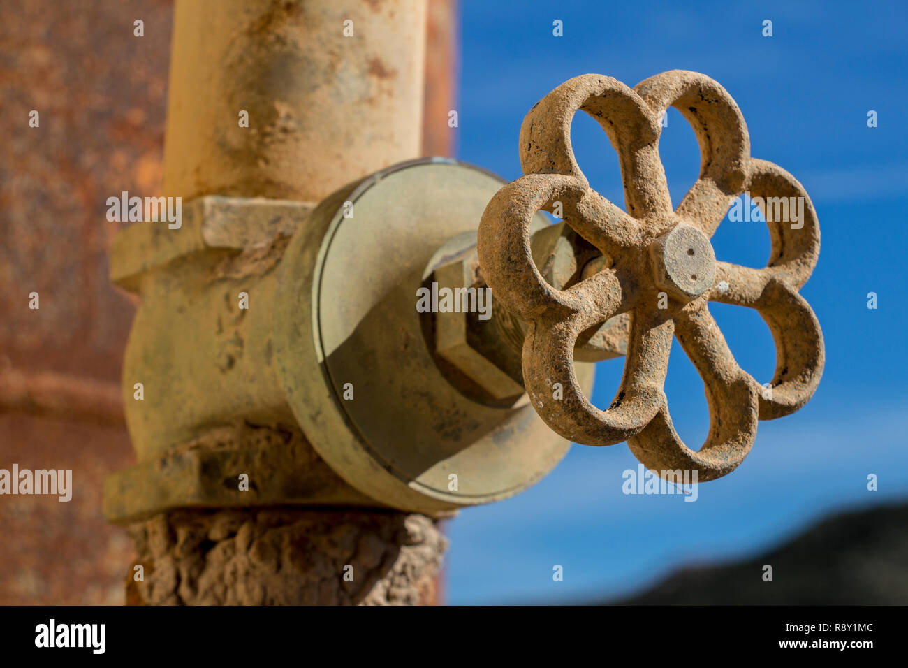 manual handwheel in a control valve, outdoor manual handwheel in a ...