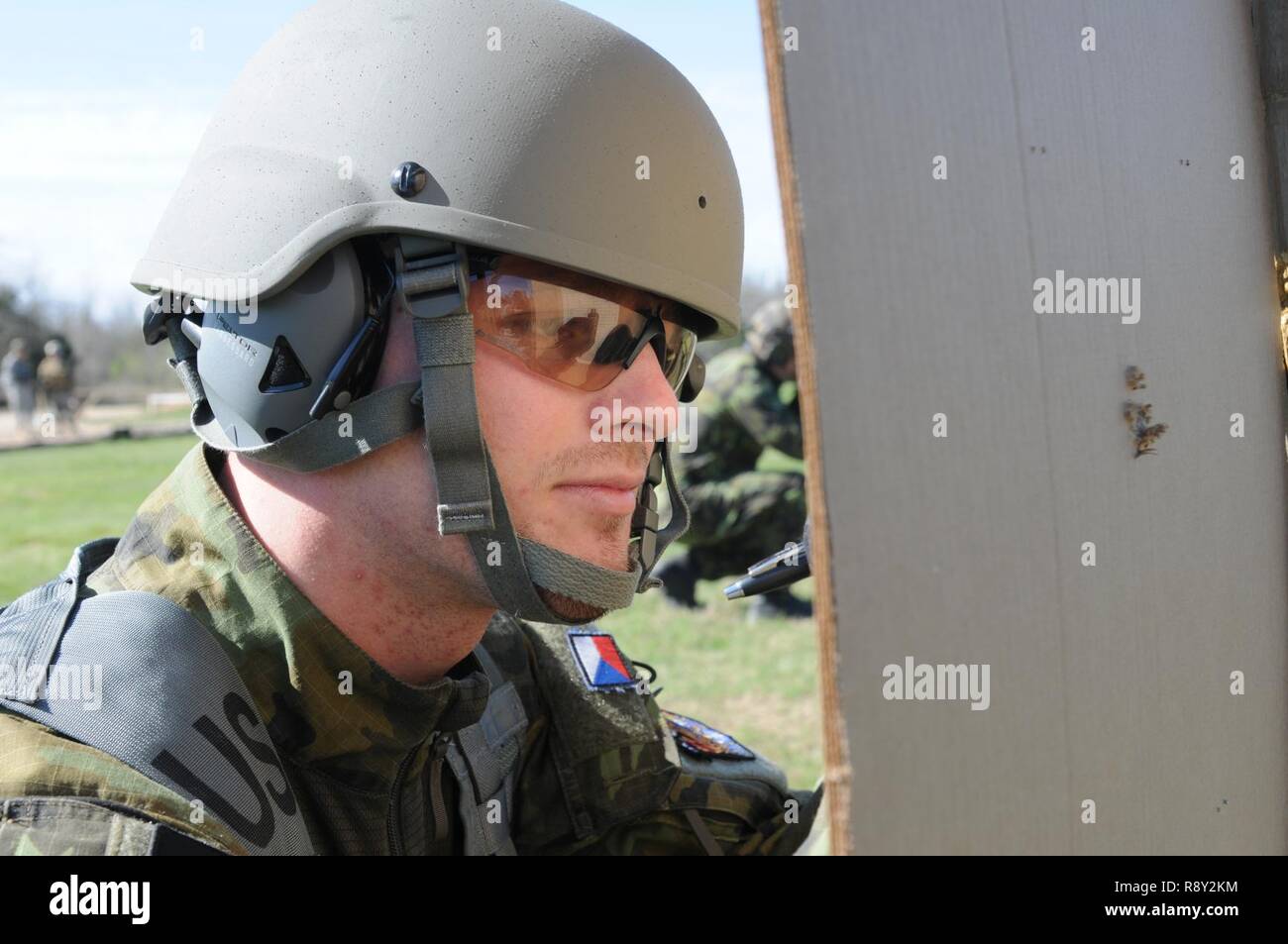 M4 zero and qualification hi-res stock photography and images - Alamy