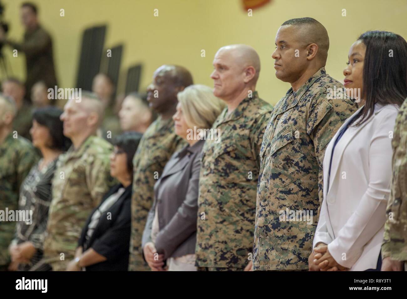 From right Christina Parsons and U.S. Marine Corps Sgt. Maj. Edward D ...