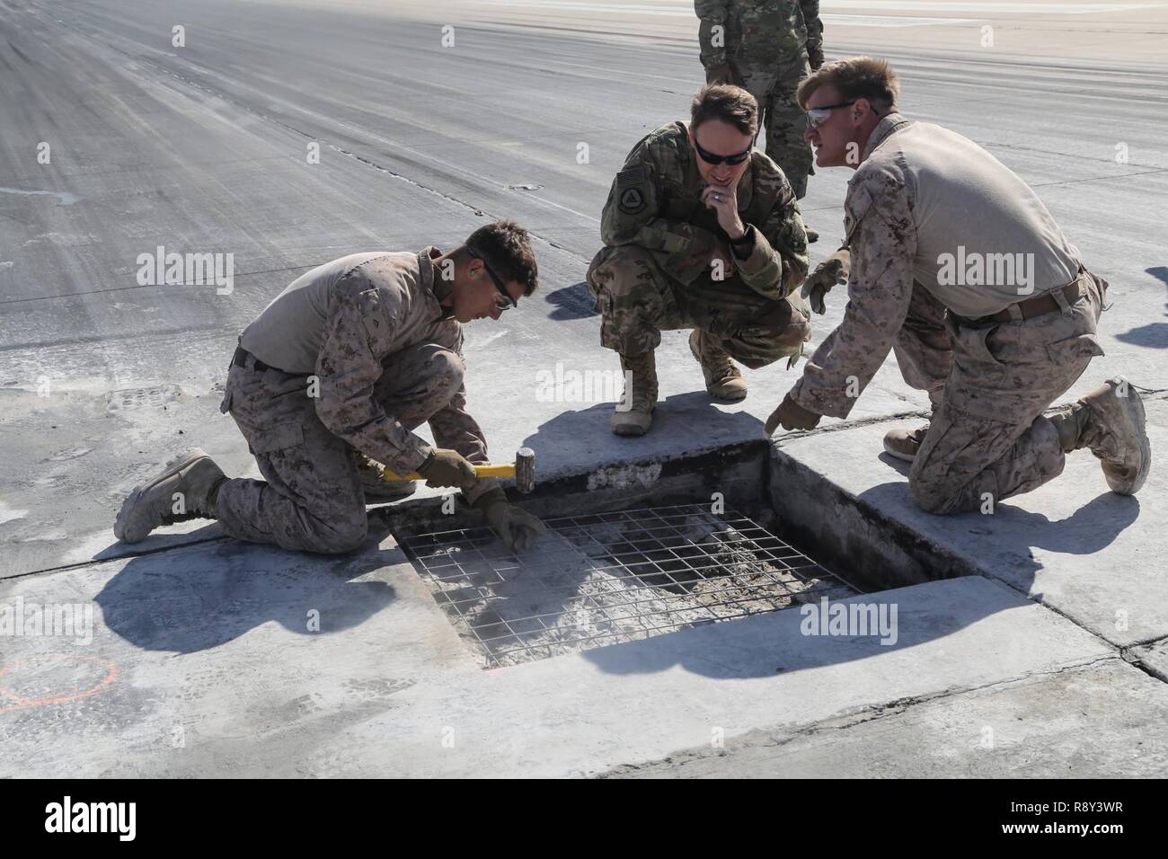 Combine joint task force operation inherent resolve hi-res stock ...