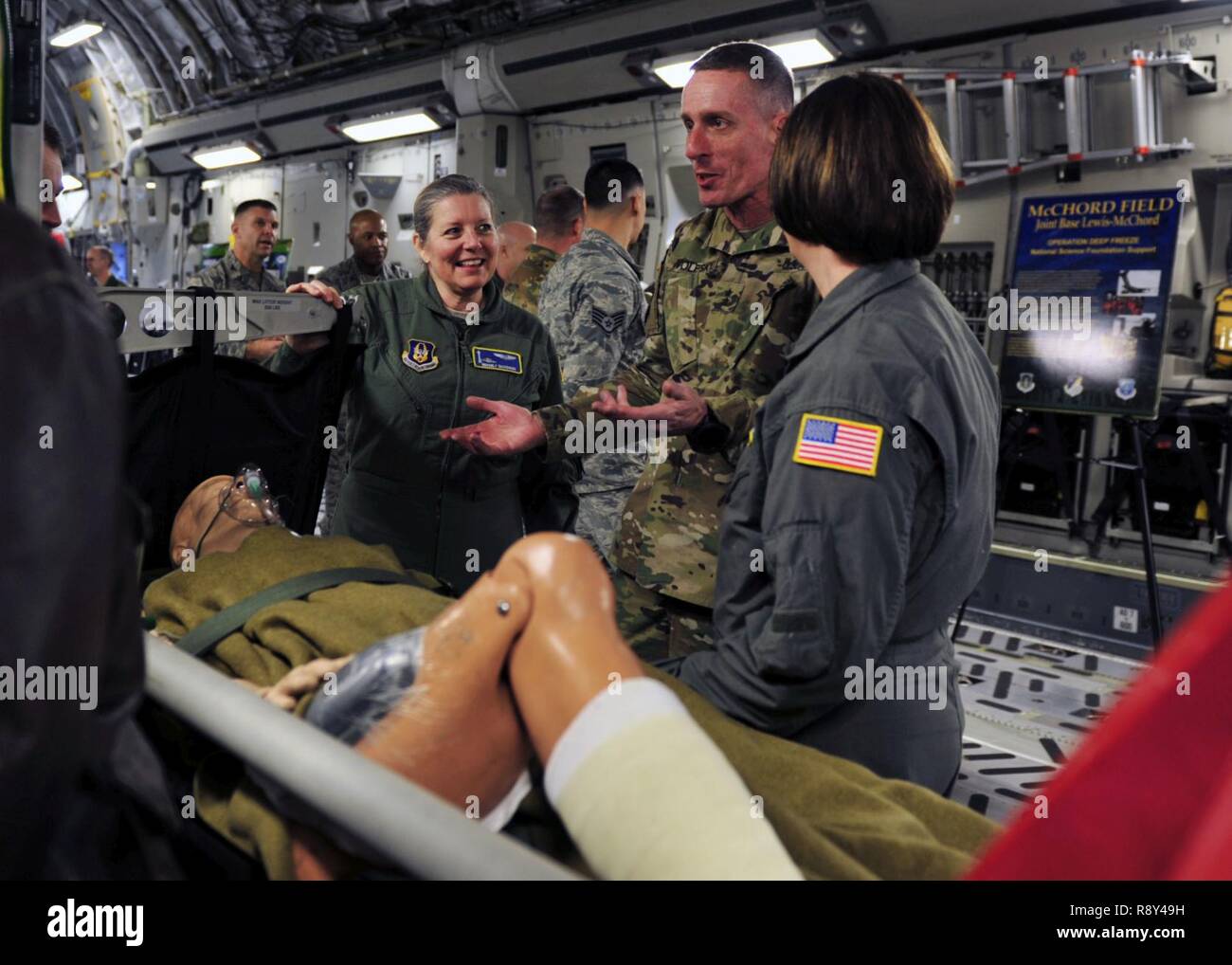 446th aeromedical evacuation squadron High Resolution Stock Photography ...