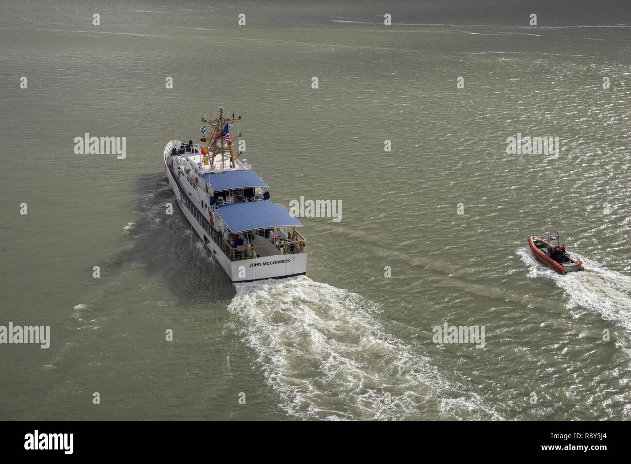 52 motor lifeboat hi-res stock photography and images - Alamy