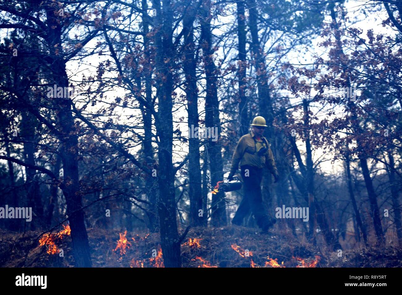 Firefighting fire seasons hi-res stock photography and images - Alamy