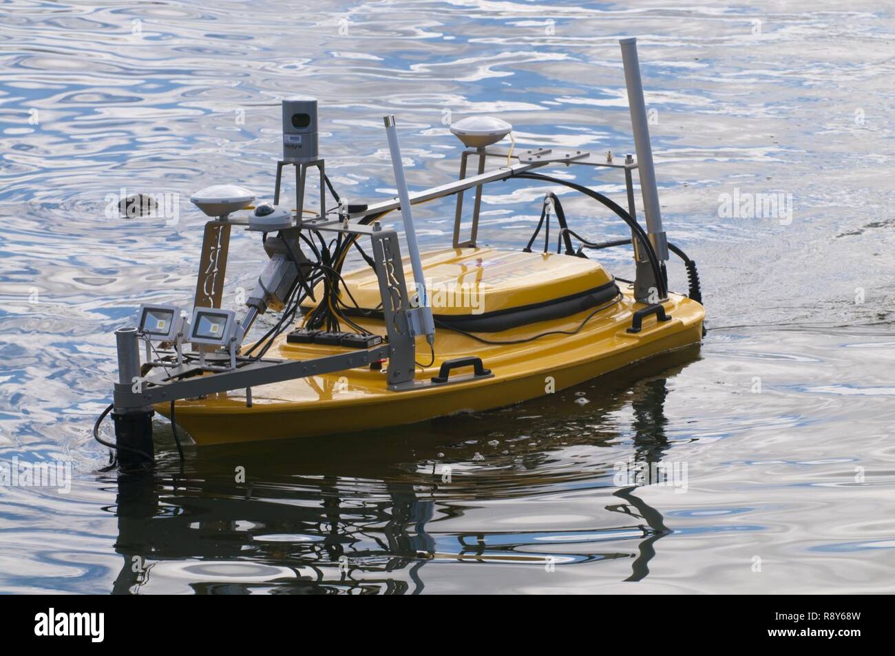 A Multifunctional Assessment Reconnaissance Vehicle (MARV) to capture ...