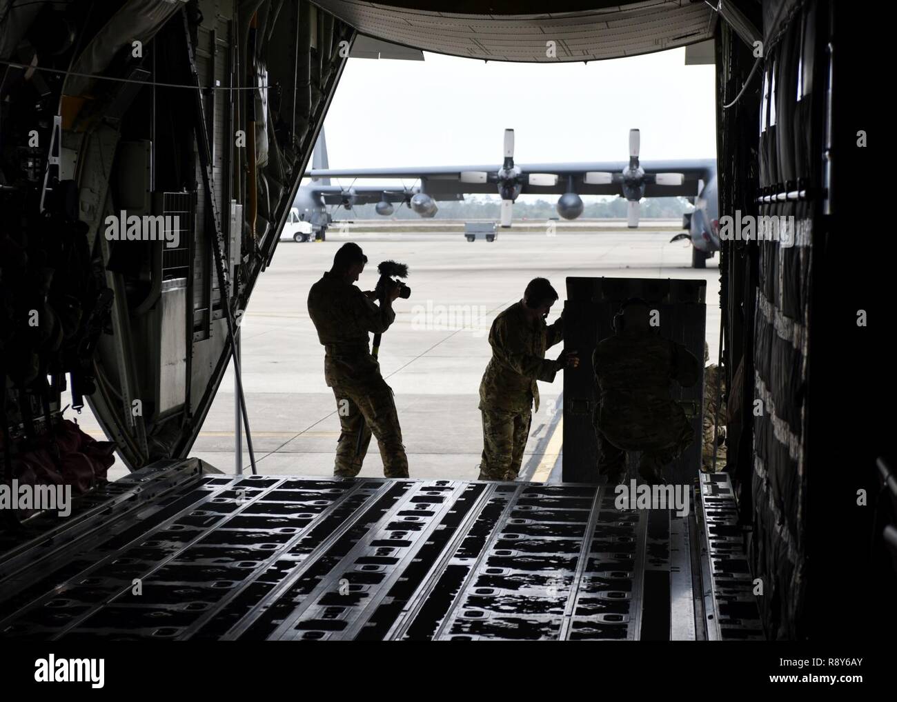 Mc 130 commando ii hi-res stock photography and images - Alamy