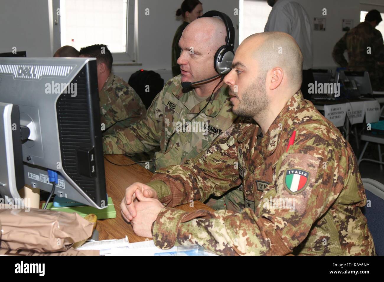 Italian artillery place hi-res stock photography and images - Alamy