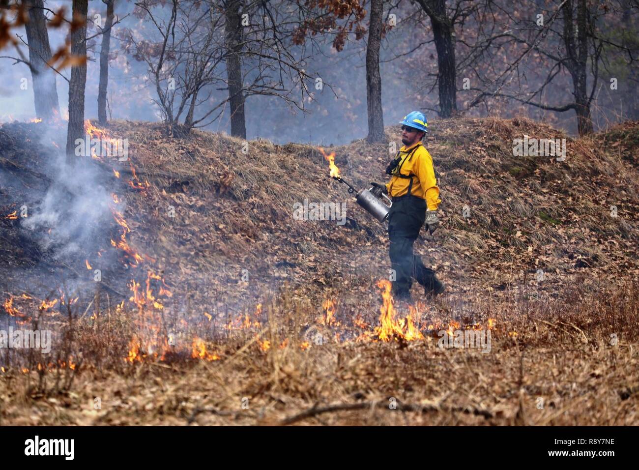 Firefighting fire seasons hi-res stock photography and images - Alamy